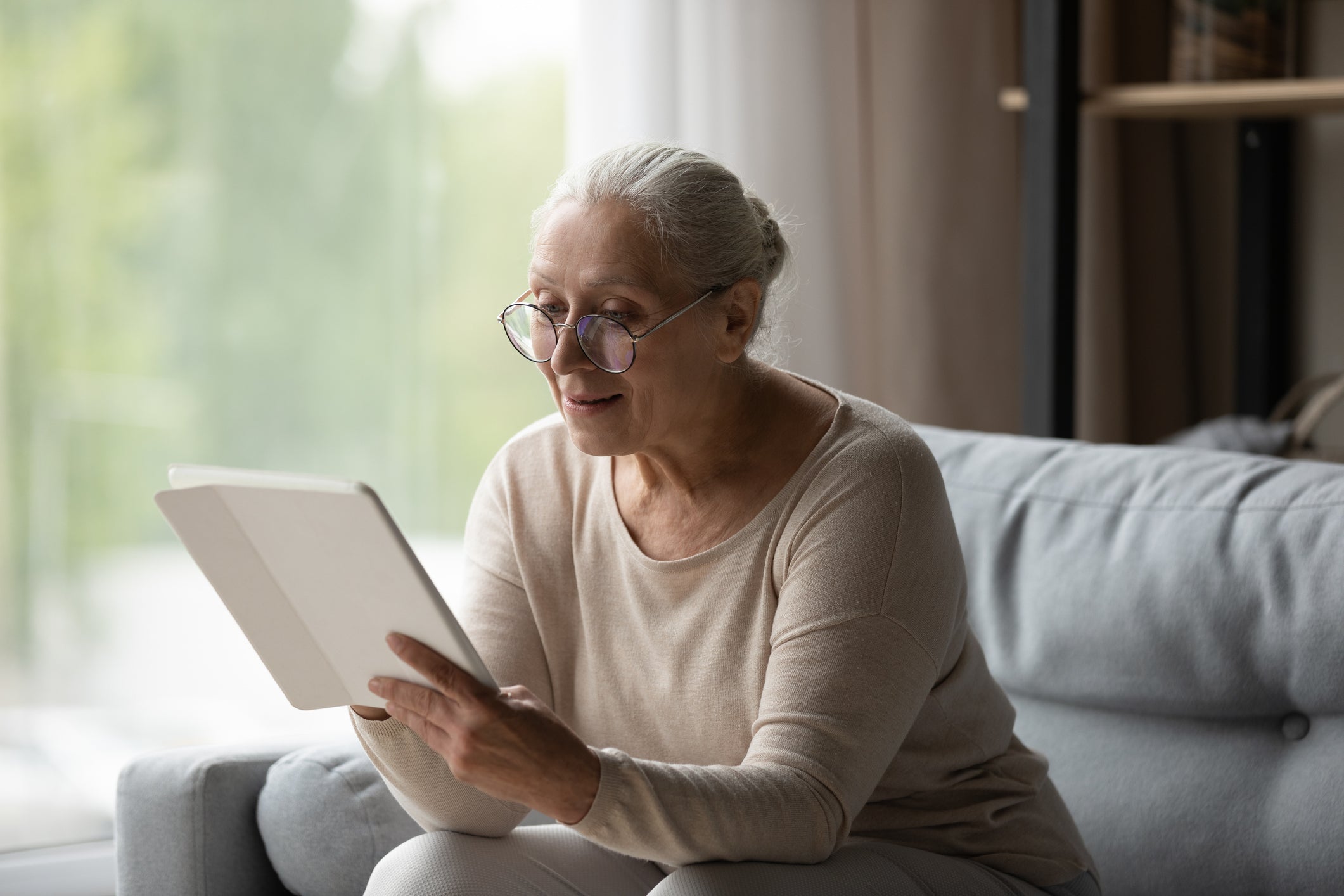 A novel tablet-based software for the acquisition and analysis of gaze ...